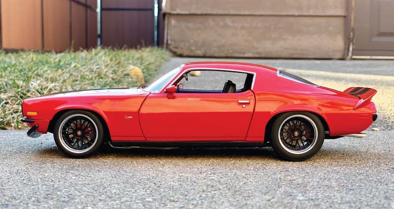 Custom Builder Rocks the other Z-car! - DCX Membership